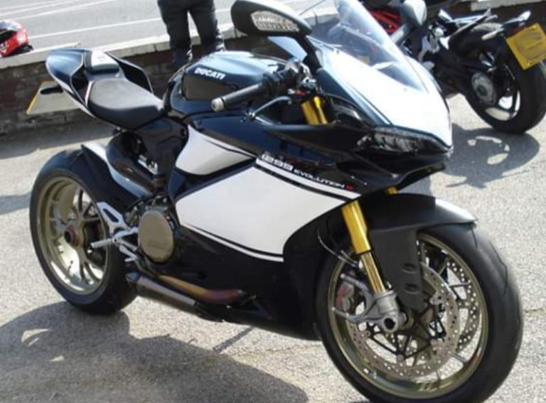 Ducati Panigale Evolution Superleggera custom – Paintsupremacy
